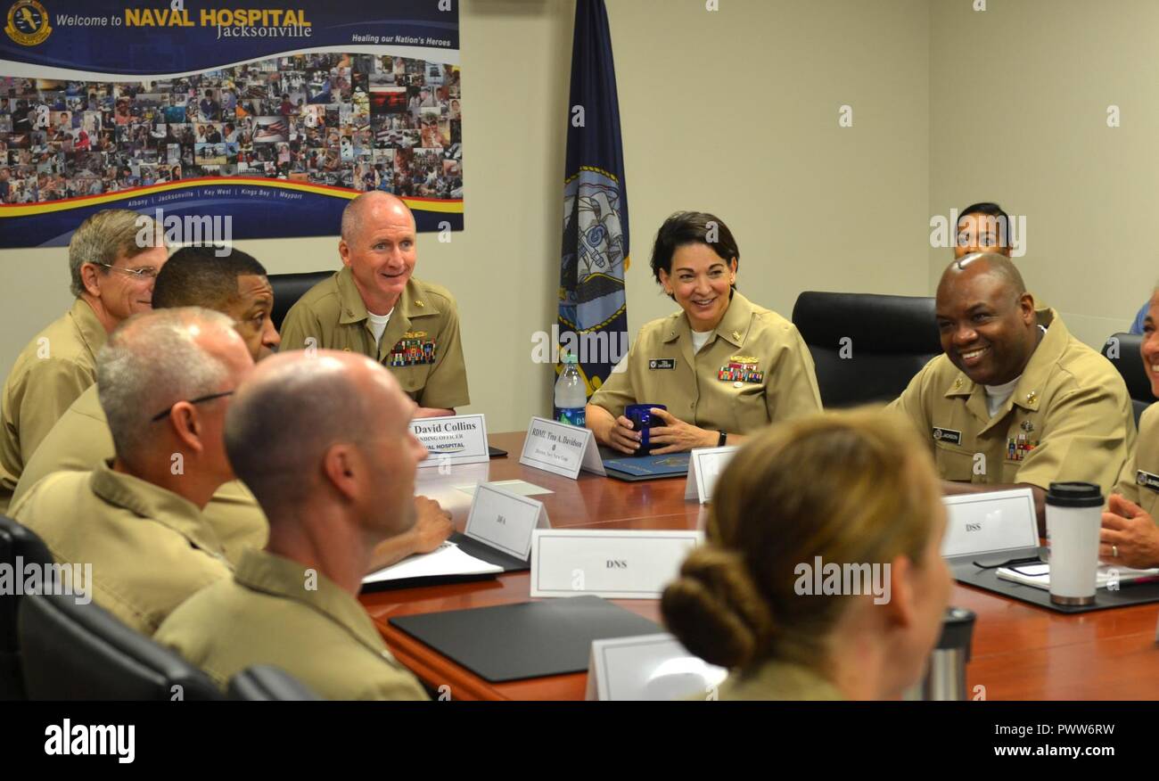 Navy nurse corps officers hi-res stock photography and images - Alamy