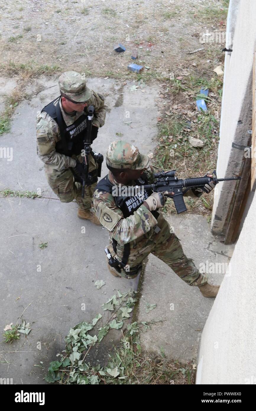 591st military police company hi-res stock photography and images - Alamy