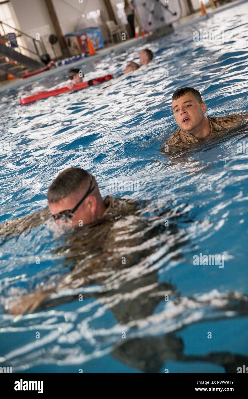 Survival Swim Qual High Resolution Stock Photography and Images - Alamy