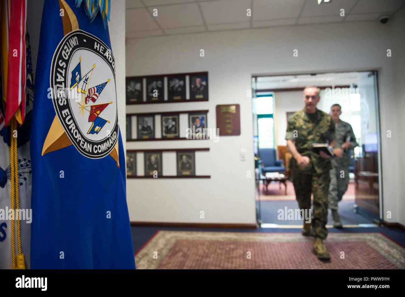 Lt gen timothy m ray hi-res stock photography and images - Alamy