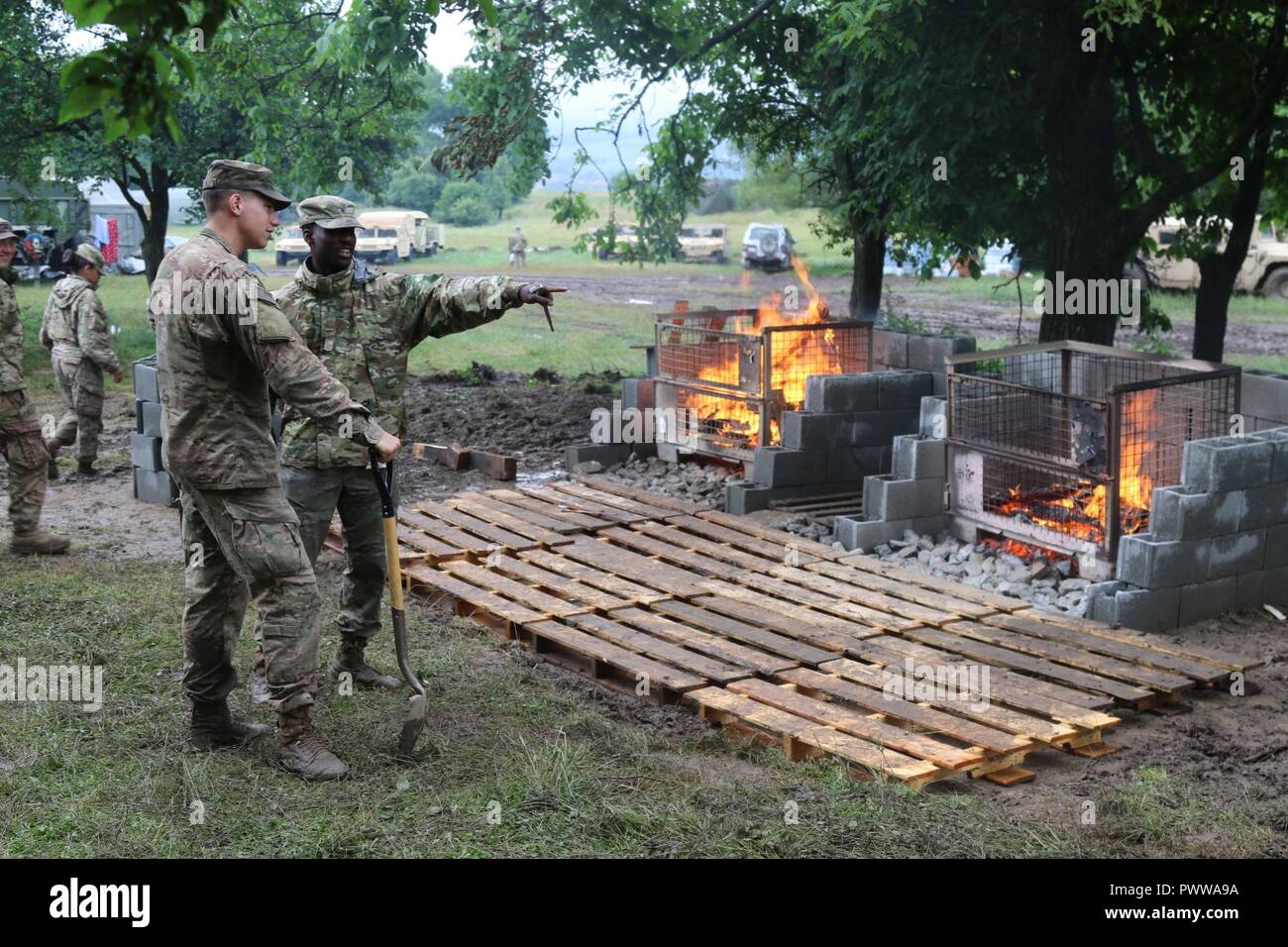 Soldiers of 3rd Armored Brigade Combat Team, 4th Infantry Division ...