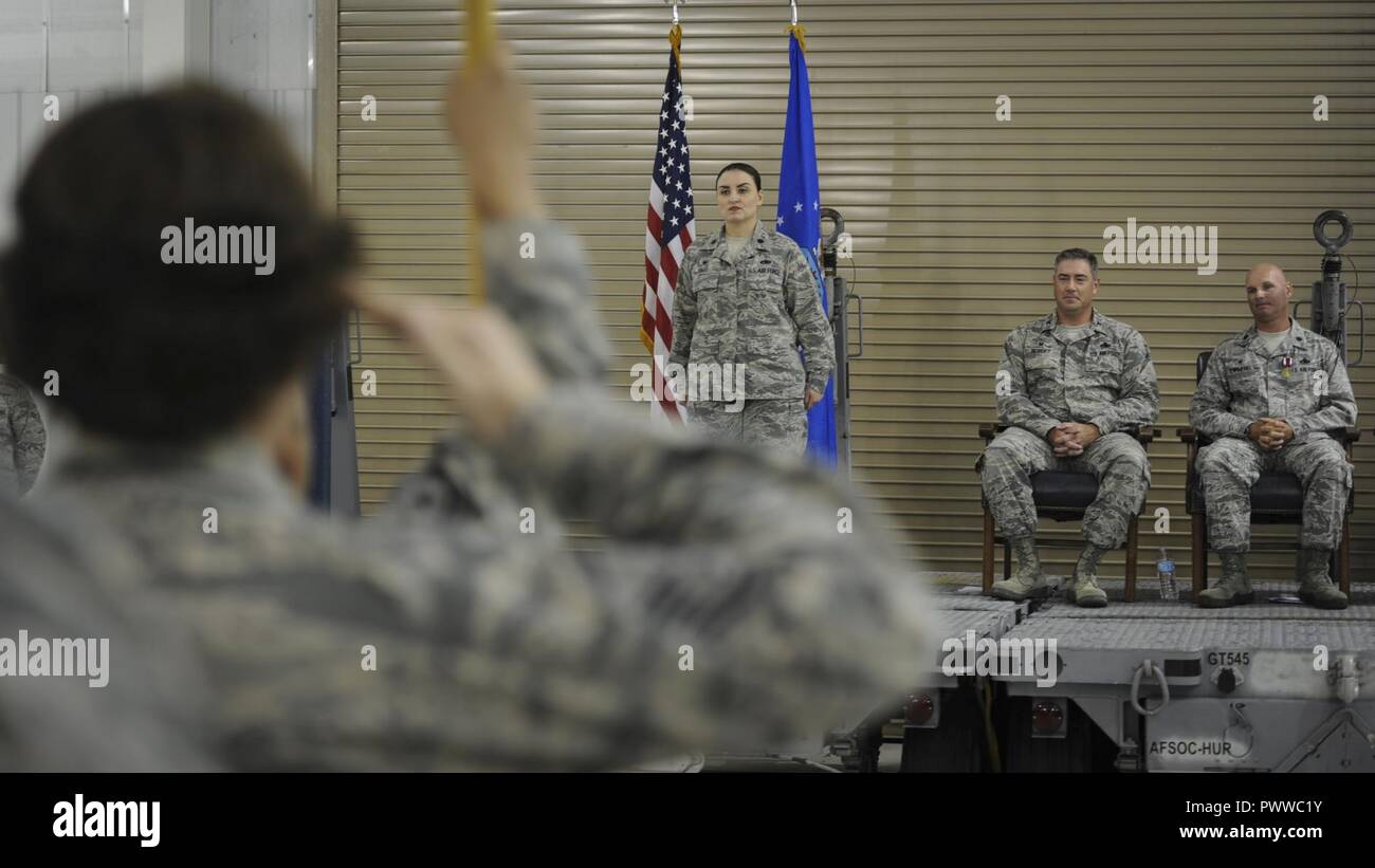Lt. Col. Rebecca Hart takes command of the 1st Special Operations ...