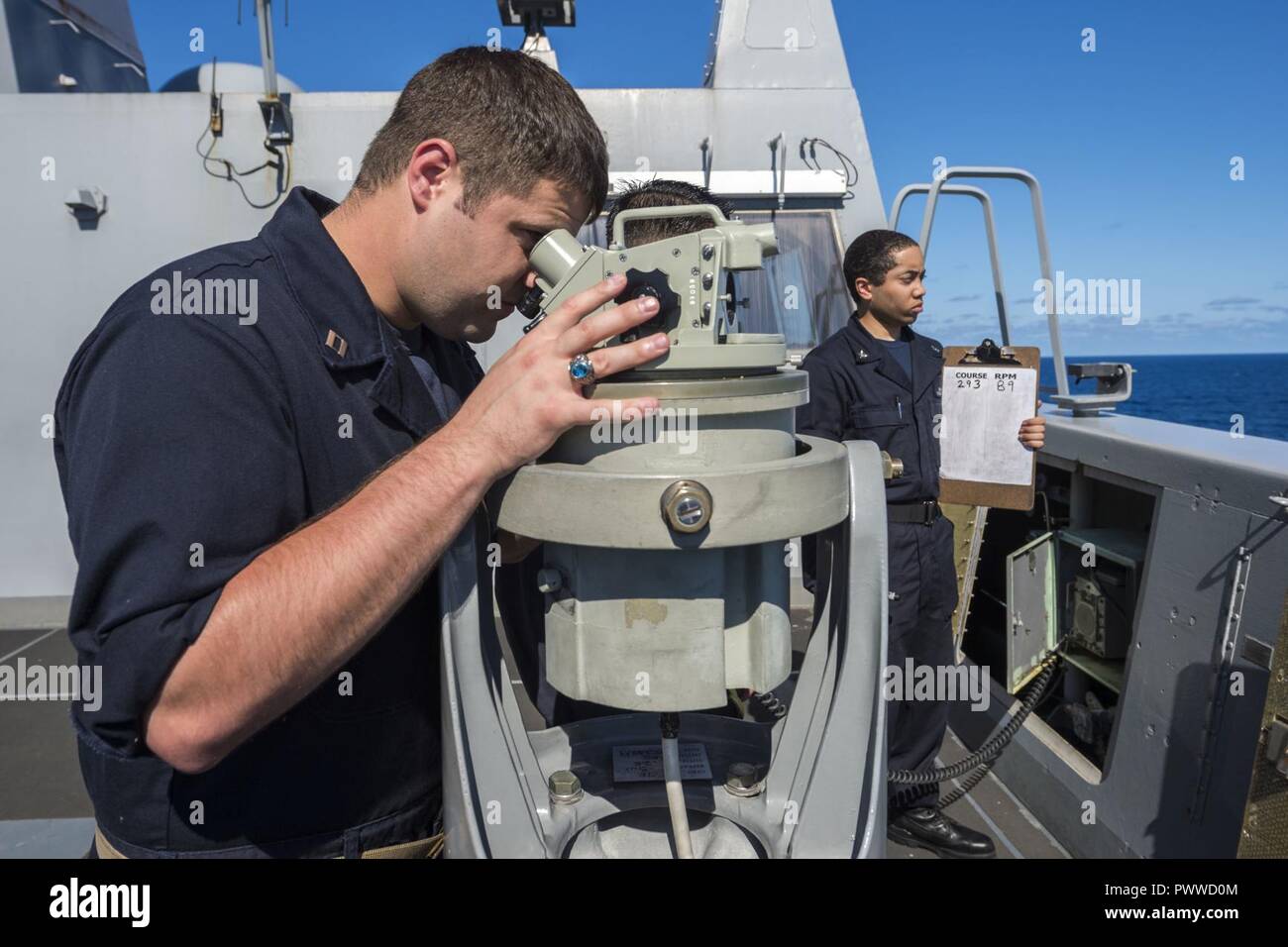 Esg marker hi-res stock photography and images - Alamy