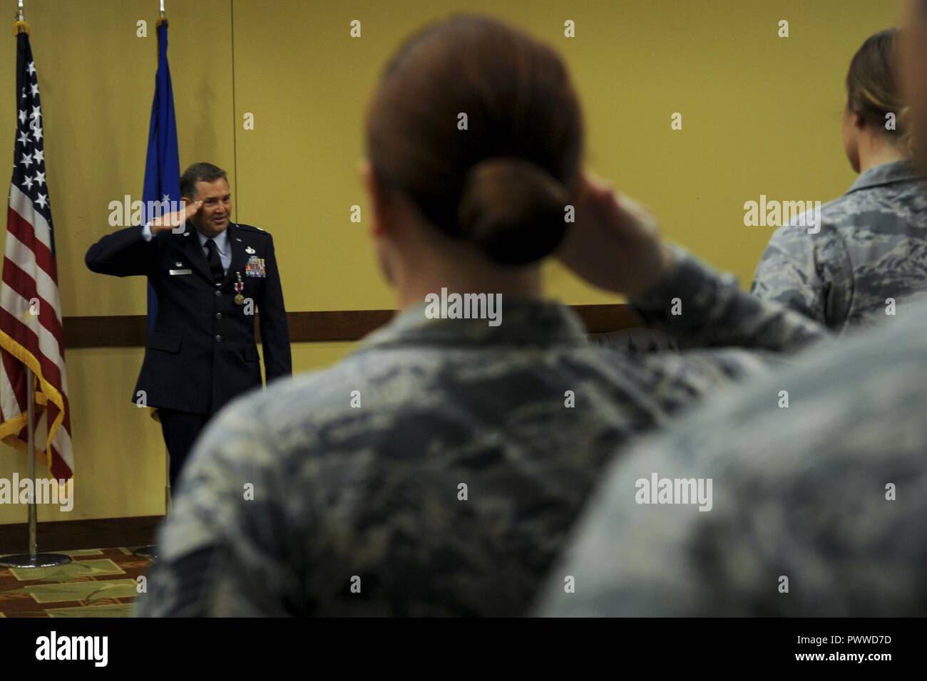 Maj. John Sidor takes command of the 1st Special Operations Contracting ...