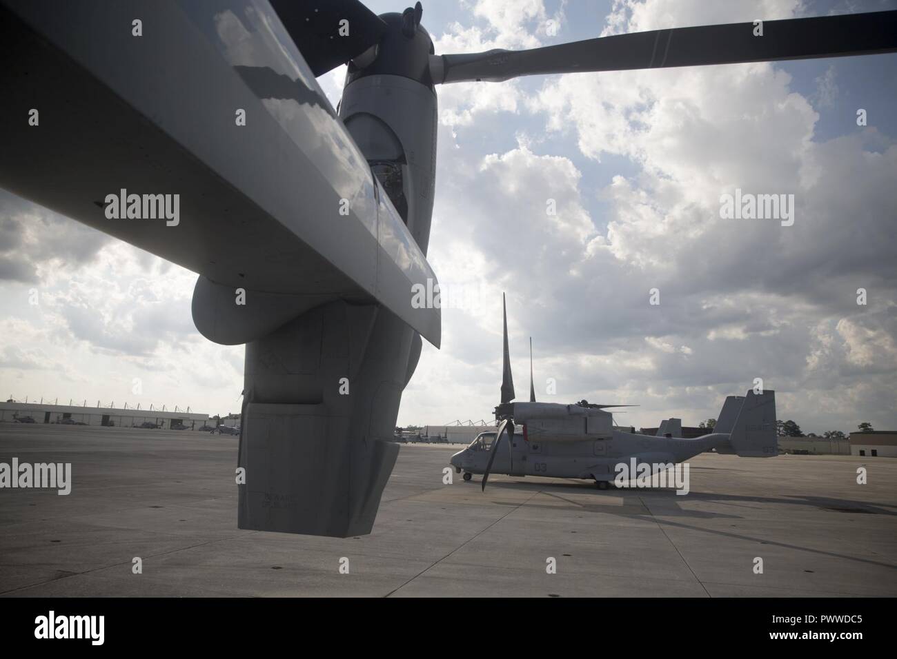 A U.S. Marine Corps MV-22 Osprey assigned to Marine Medium Tiltrotor ...