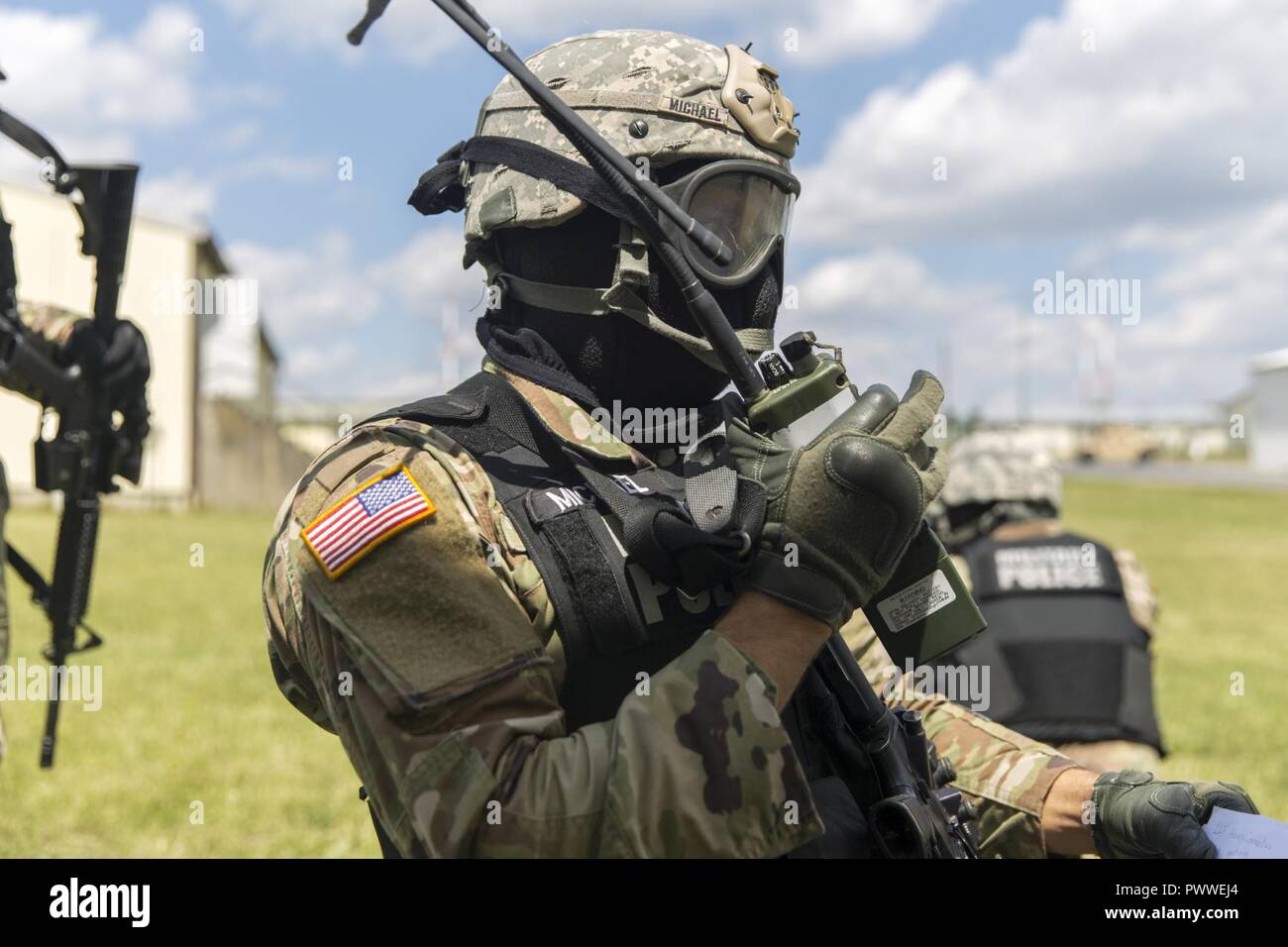 591st military police company hi-res stock photography and images - Alamy