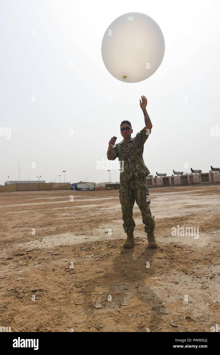 U.S. Navy Senior Chief Petty Officer Ruel Lacno, assigned to the ...