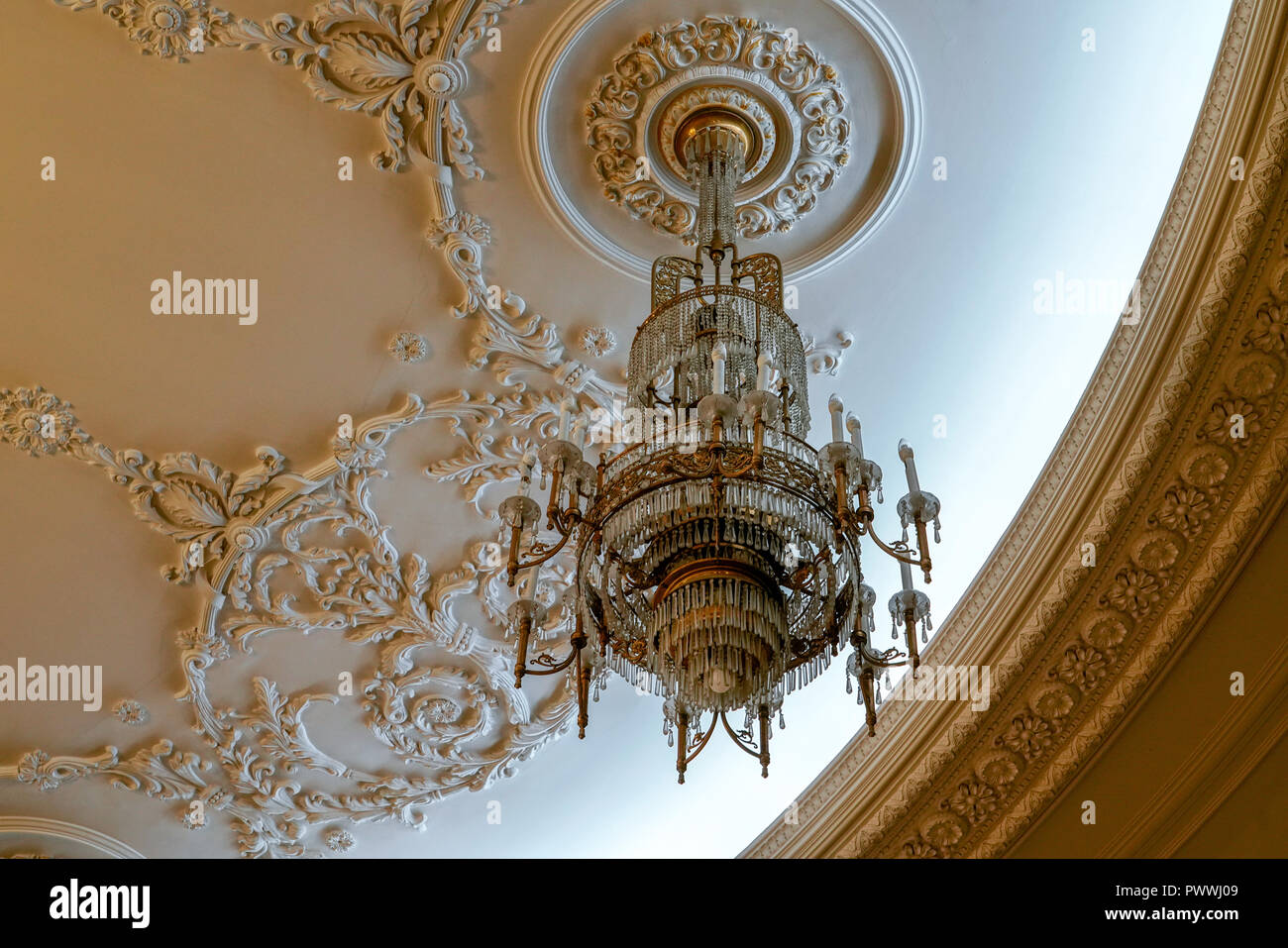Blue palace interior hi-res stock photography and images - Alamy
