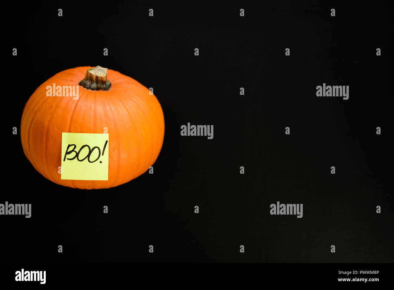 Horror word hi-res stock photography and images - Alamy