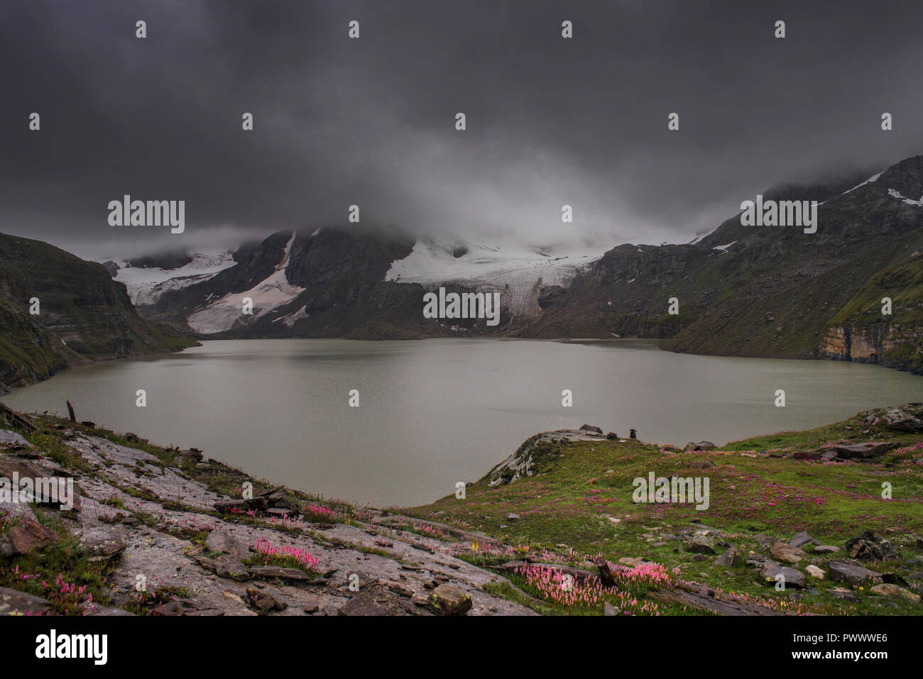 Chitta Khatta Lake Stock Photo - Alamy
