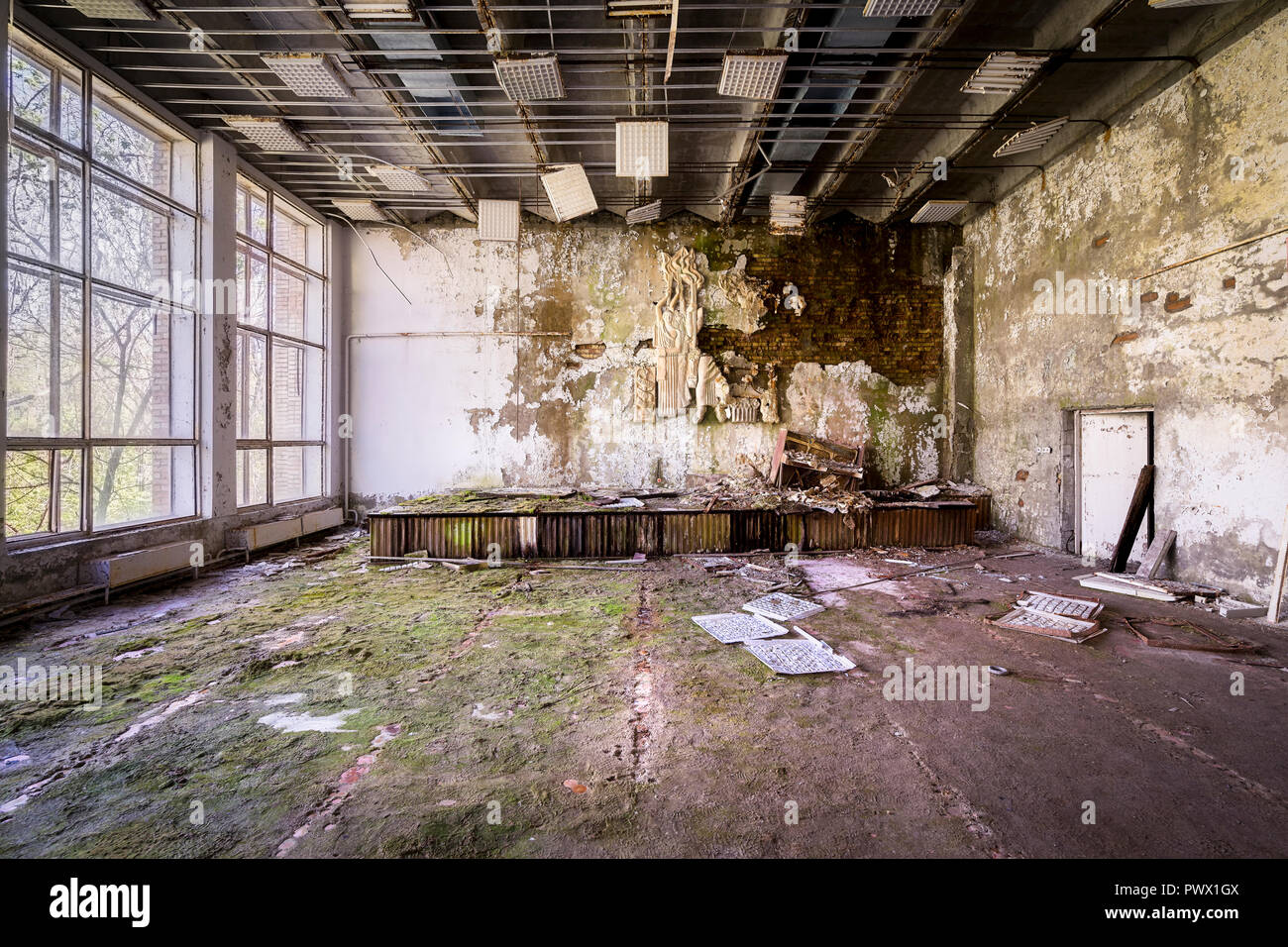 Chernobyl disaster 1986 hospital hi-res stock photography and images ...