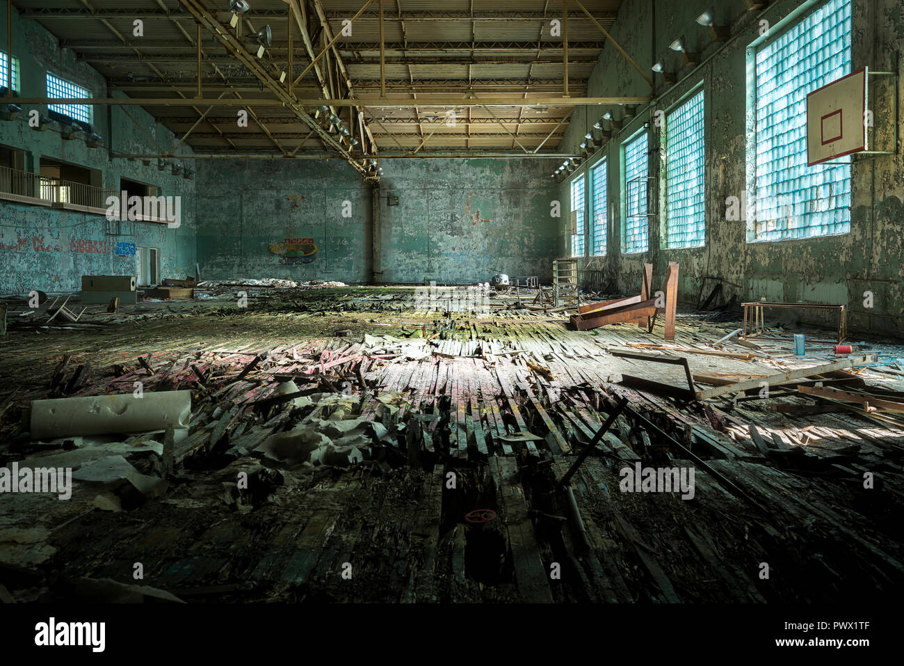Interior view nuclear power plant hi-res stock photography and images ...