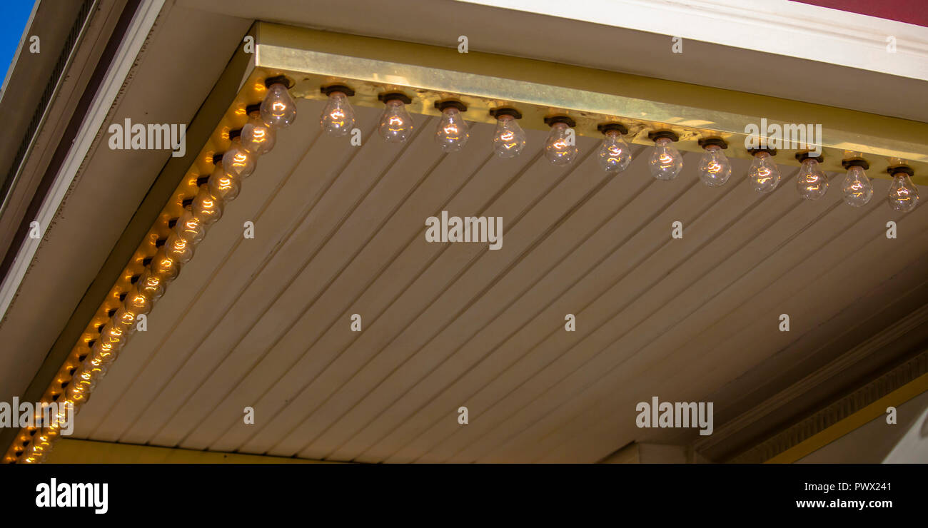 Perimeter lighting hi-res stock photography and images - Alamy