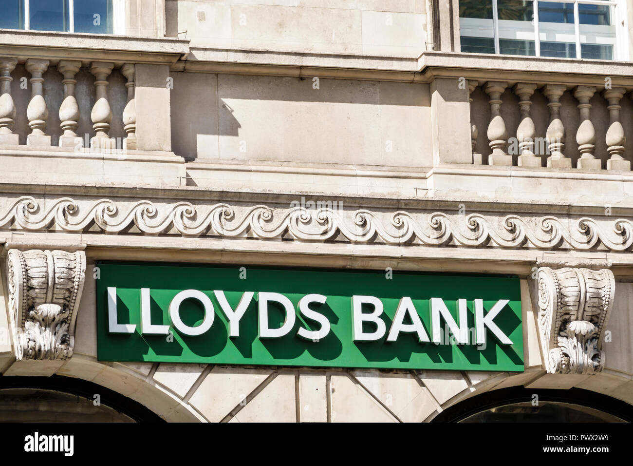 Historic Lloyds Bank Building In High Resolution Stock Photography and ...