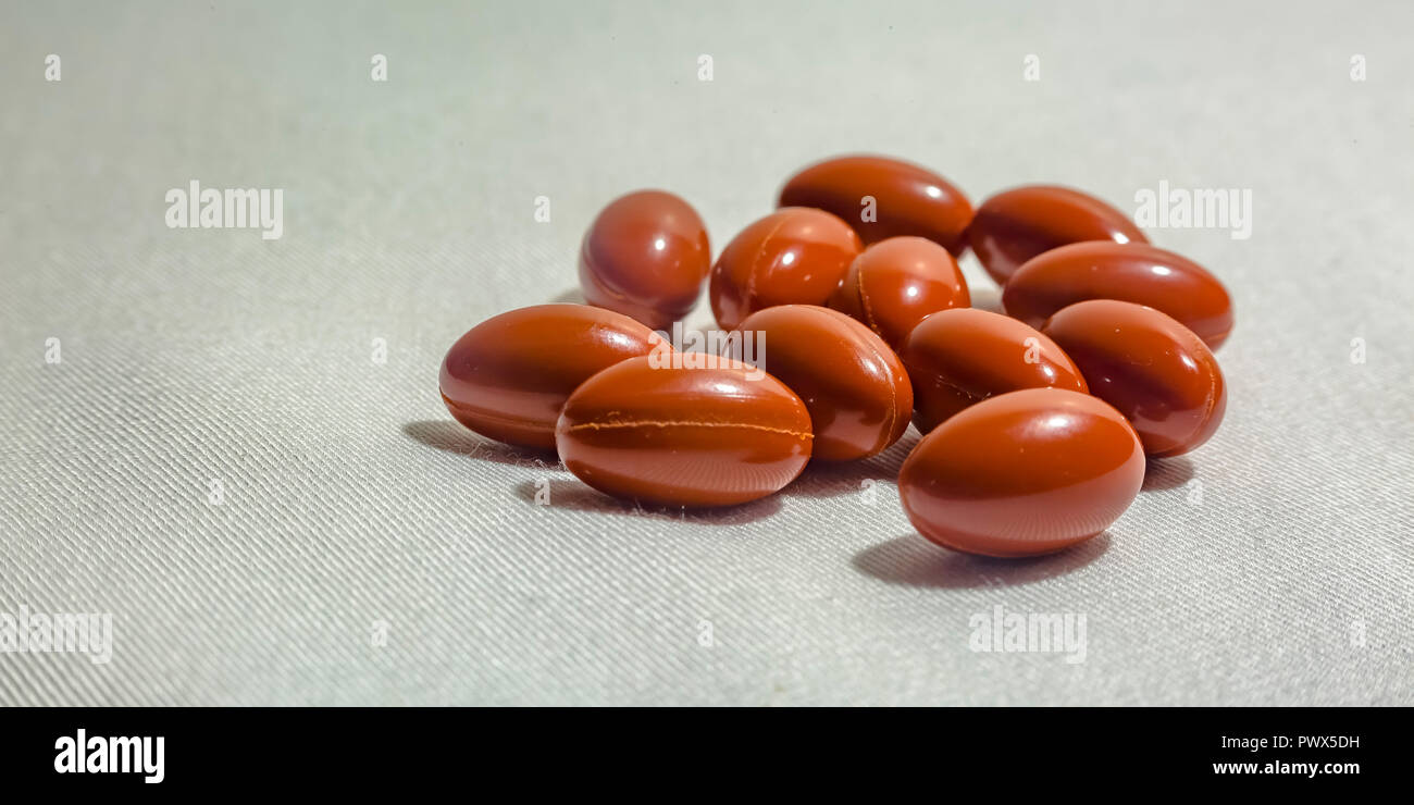 Smooth chocolate balls hi-res stock photography and images - Alamy