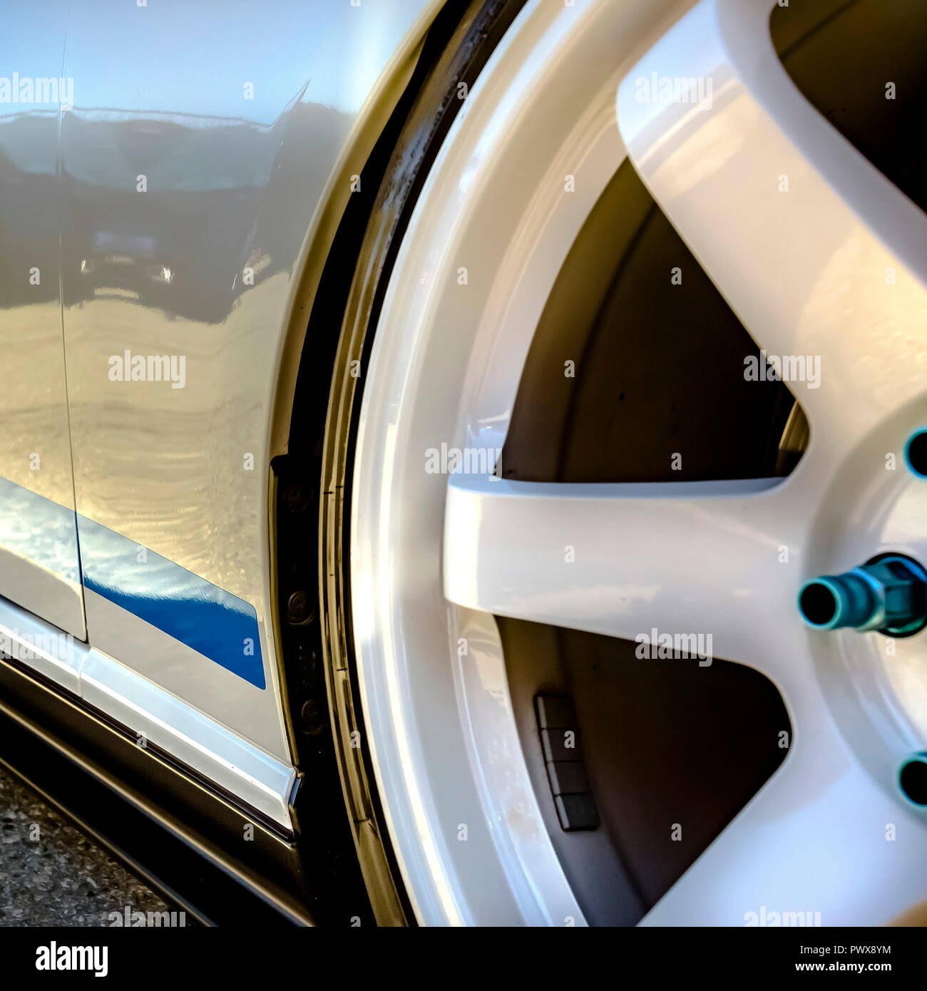 Blue bolts hi-res stock photography and images - Alamy