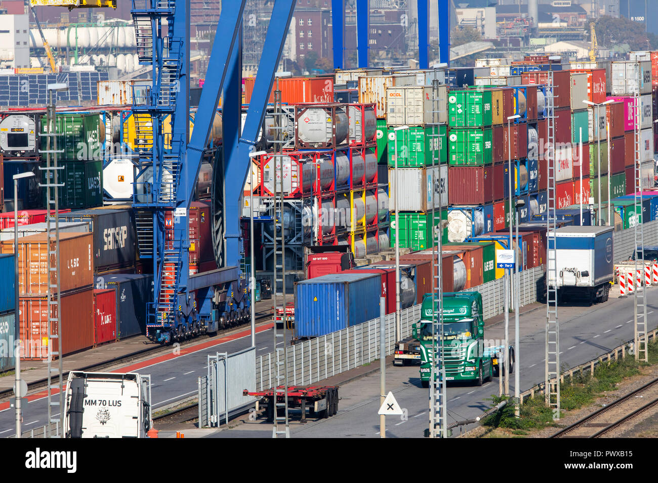 Container terminal in the Rhein-Neckar-Hafen Mannheim, in terms of area ...