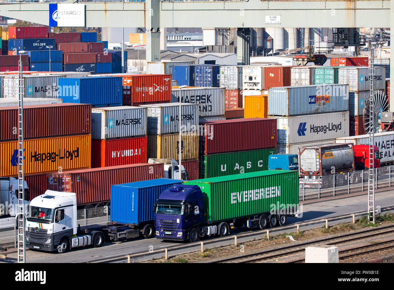 Container terminal in the Rhein-Neckar-Hafen Mannheim, in terms of area ...