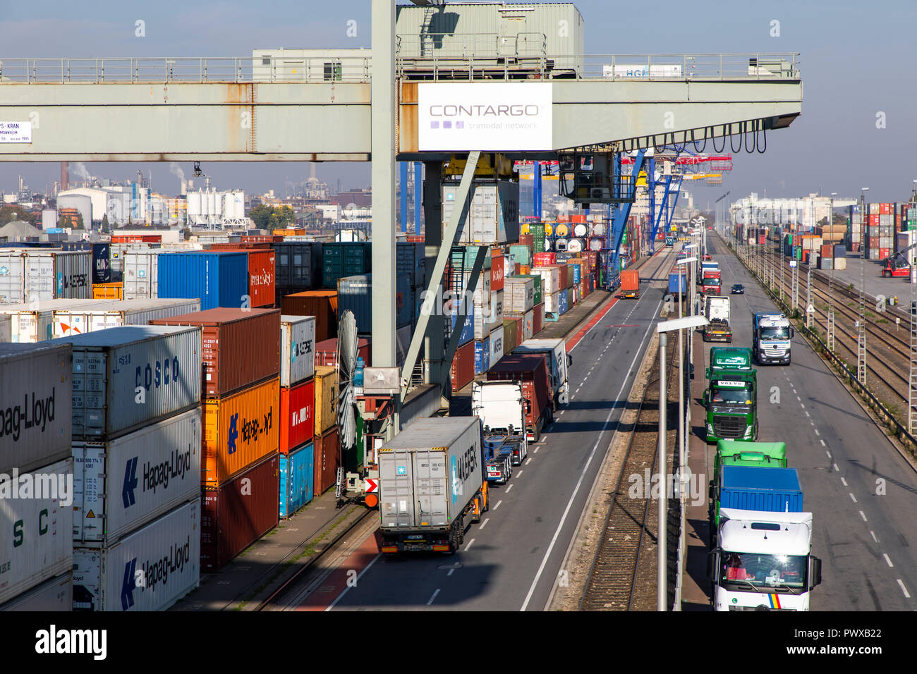 Container terminal in the Rhein-Neckar-Hafen Mannheim, in terms of area ...