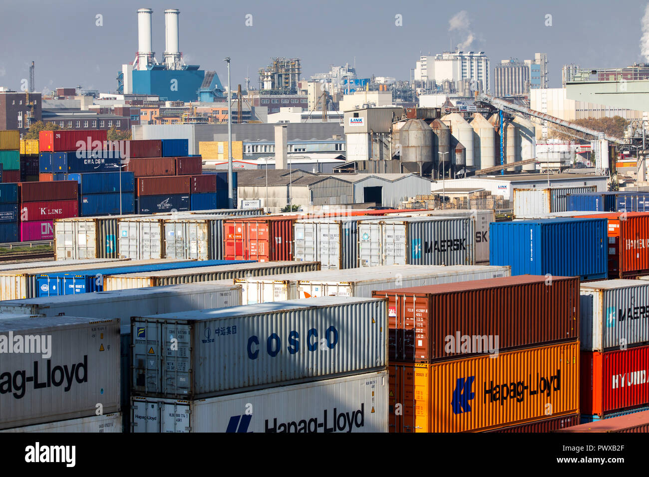 Container terminal in the Rhein-Neckar-Hafen Mannheim, in terms of area ...