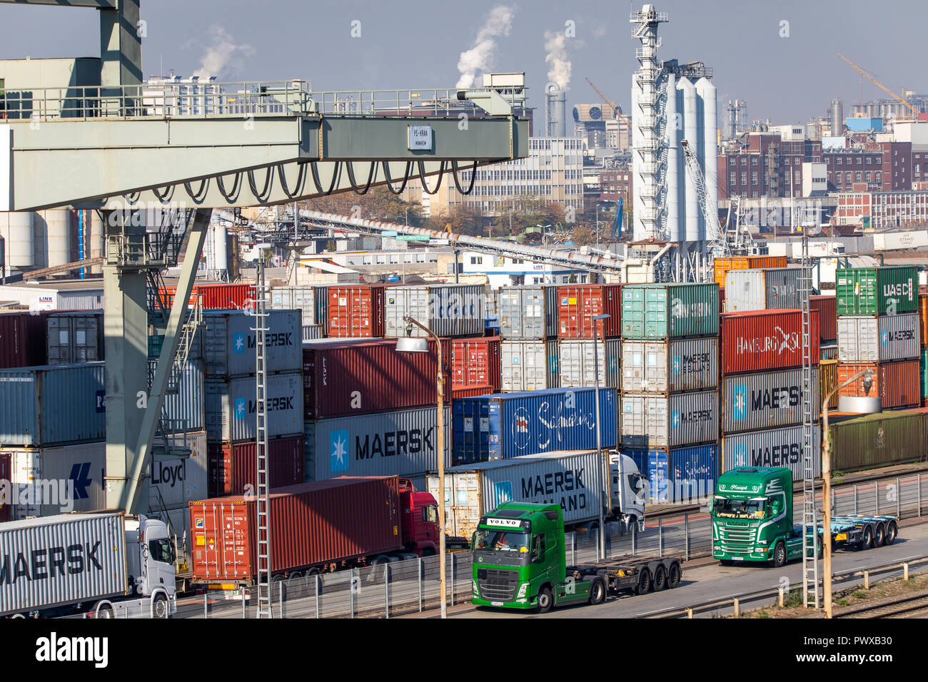 Container terminal in the Rhein-Neckar-Hafen Mannheim, in terms of area ...