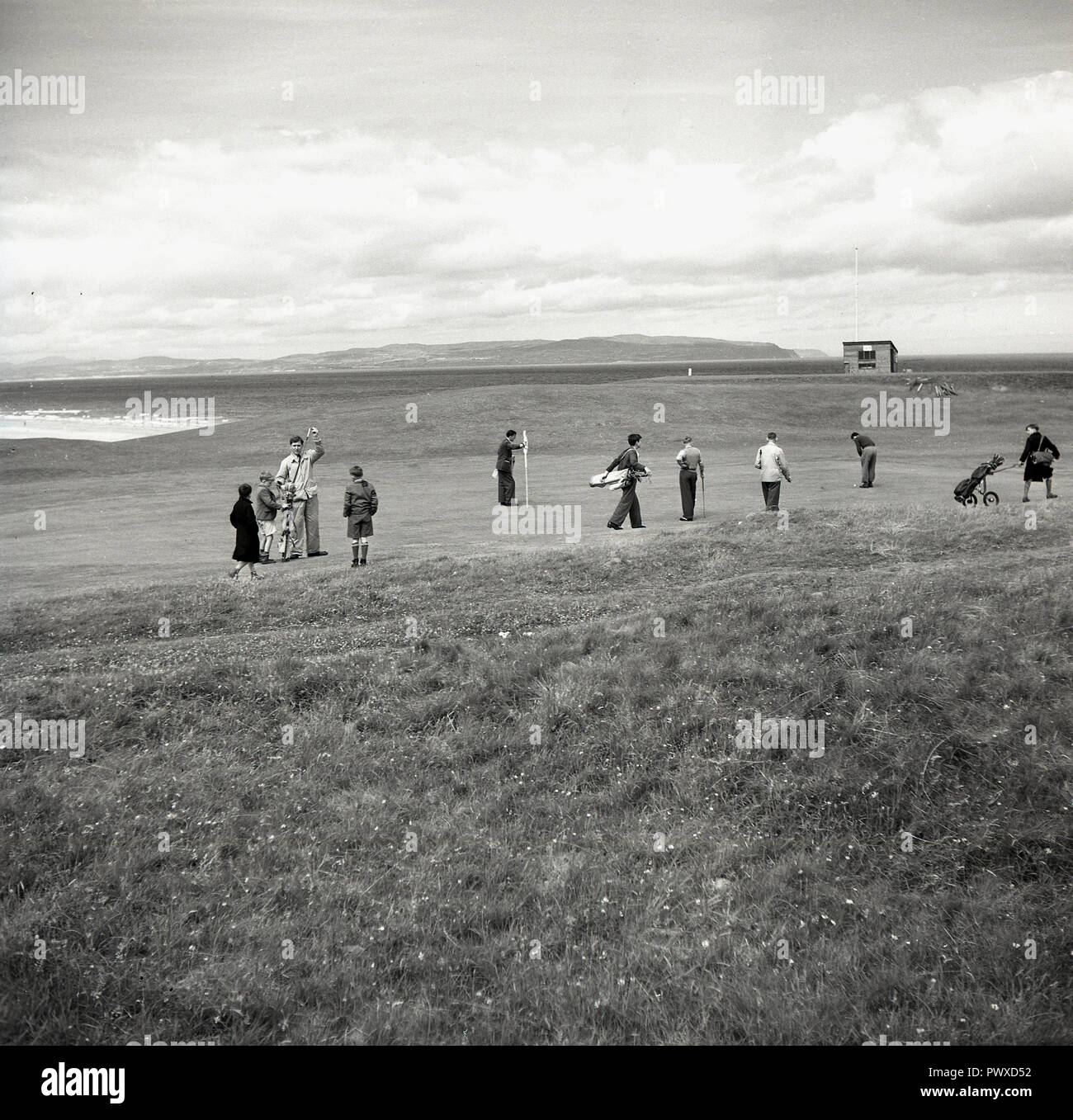 1950s, historical, golf, links course, male golfers playing on a ...