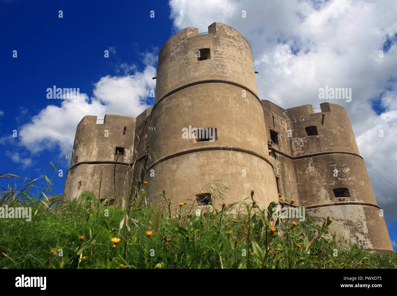 Portugal, Alentejo, Evora. The historical hilltop castle of Evoramonte ...