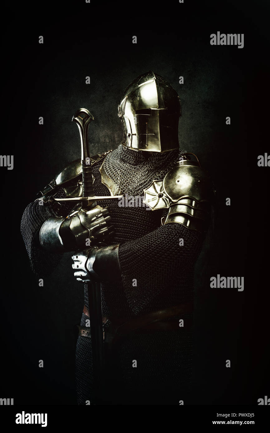 Knights templar crusade hi-res stock photography and images - Alamy