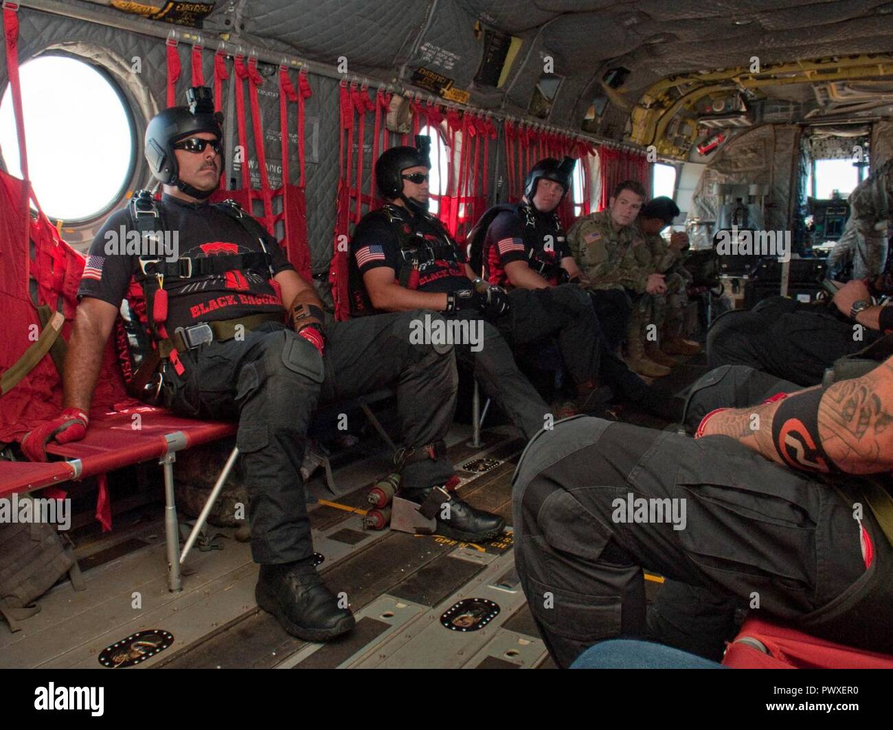 WHEELER ARMY AIRFIELD — Members of the U.S. Army Special Operations ...