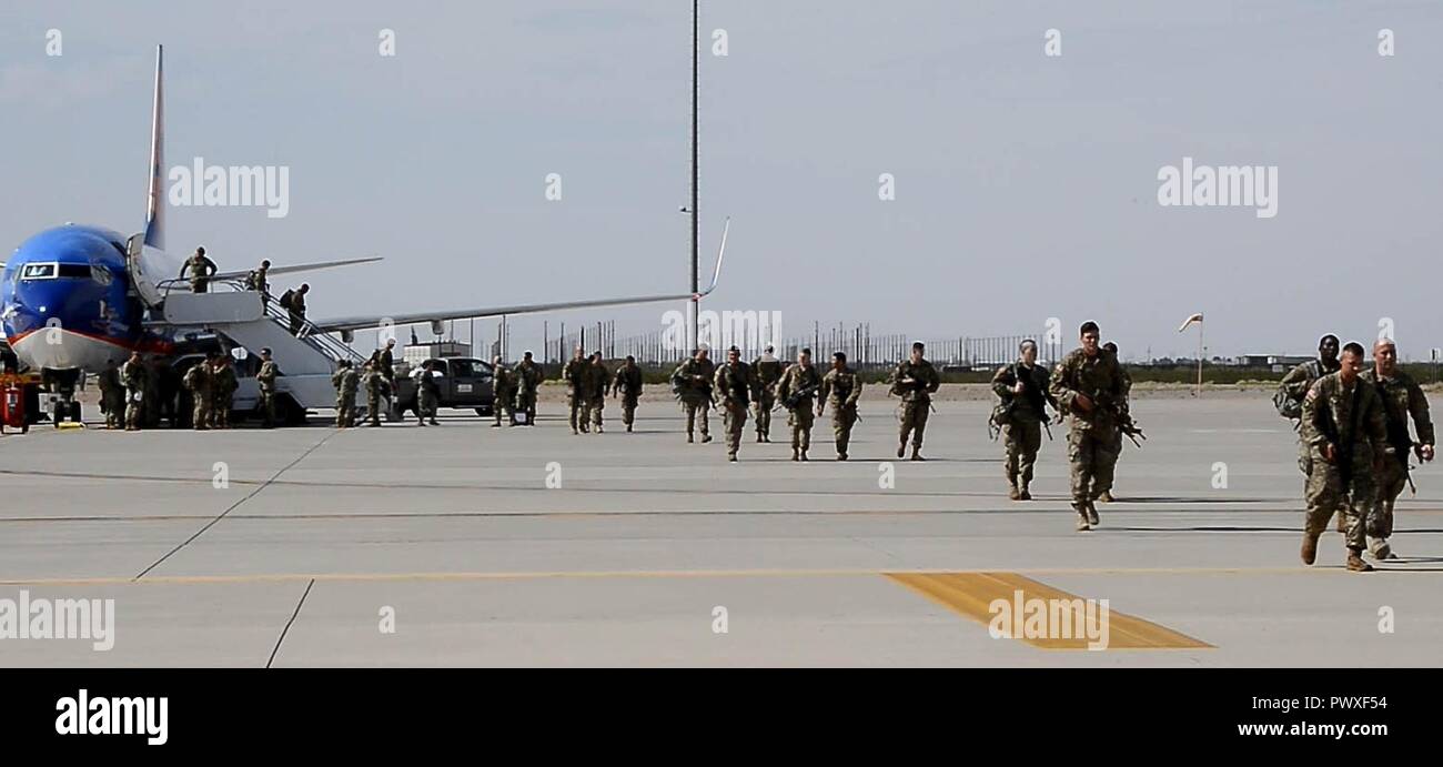 Soldiers with 2nd Brigade Combat Team, 101st Airborne Division from ...