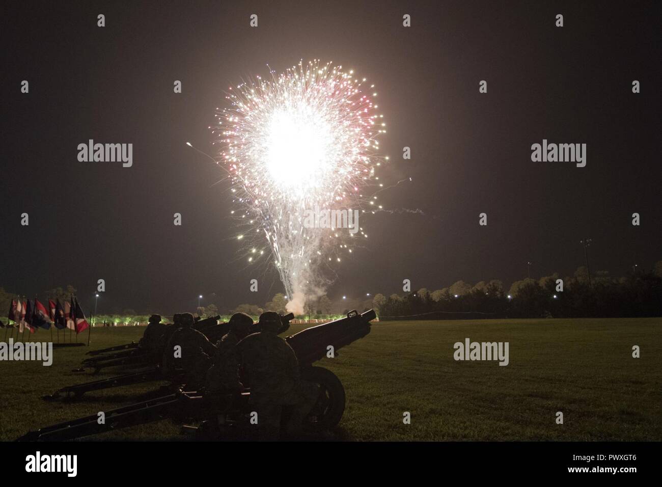 Artillerymen of 1st Battalion, 41st Field Artillery Regiment, 3rd ...