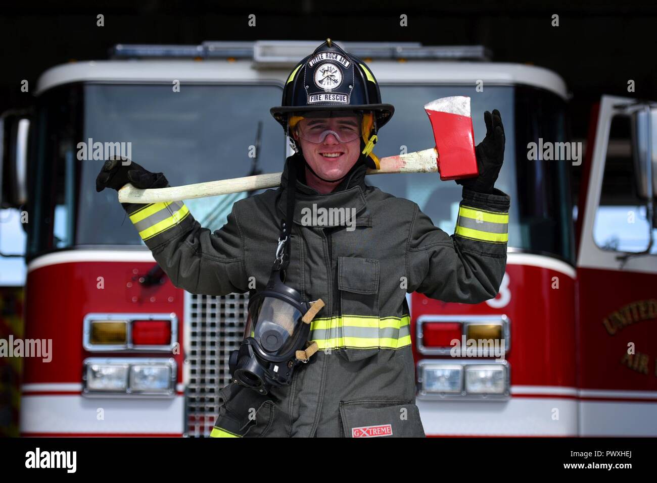 U.S. Air Force Airman 1st Class Zakary Smith, 19th Civil Engineer ...