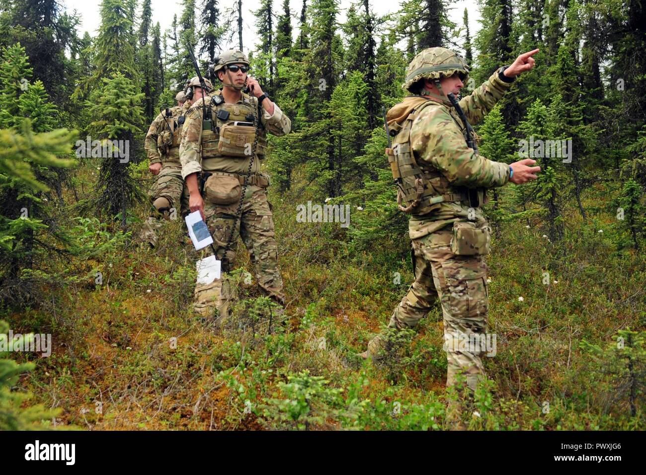 Tactical Air Control Party airmen from the Washington Air National ...