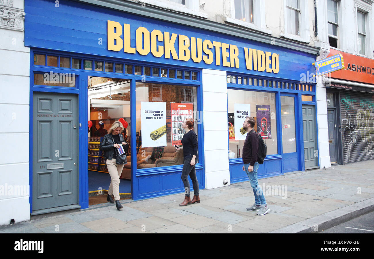 Be Kind Rewind... Fans flock to a new Blockbuster Video pop-up in ...