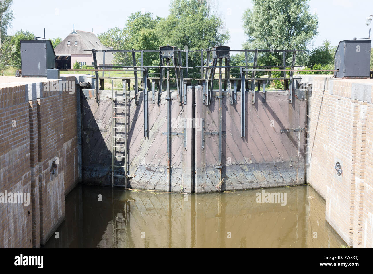 Old dutch lock hi-res stock photography and images - Alamy