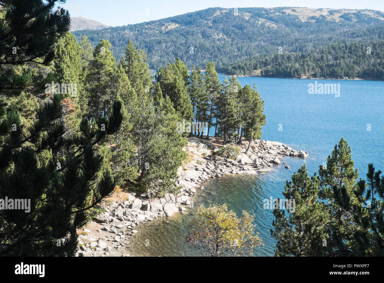 Mountain,mountains,scenery,Lake Bouillouses,Lac des Bouillouses ...
