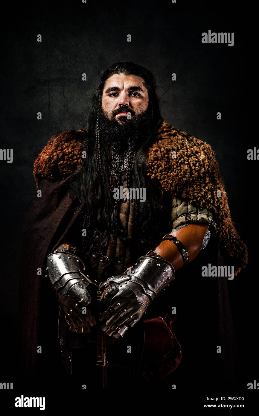 Middle earth dwarf hi-res stock photography and images - Alamy