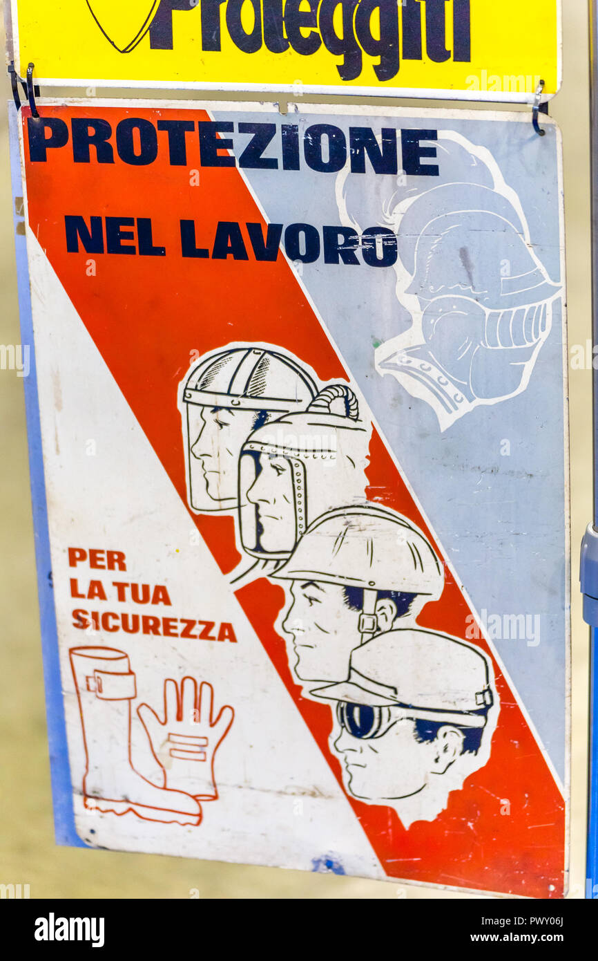 Health and safety at work in italy hi-res stock photography and images ...