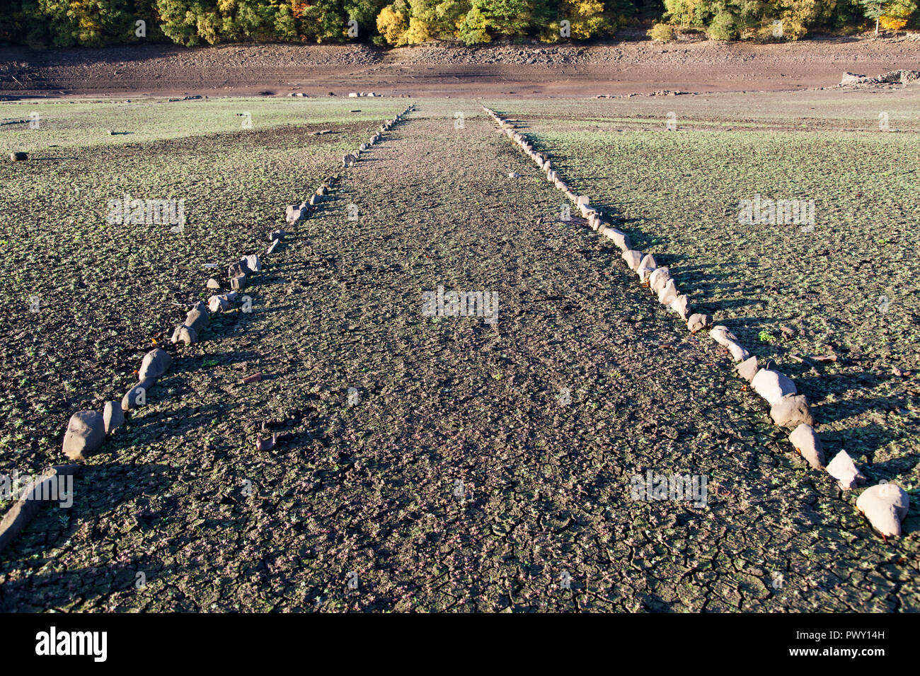 Ladybower reservoir church hi-res stock photography and images - Alamy