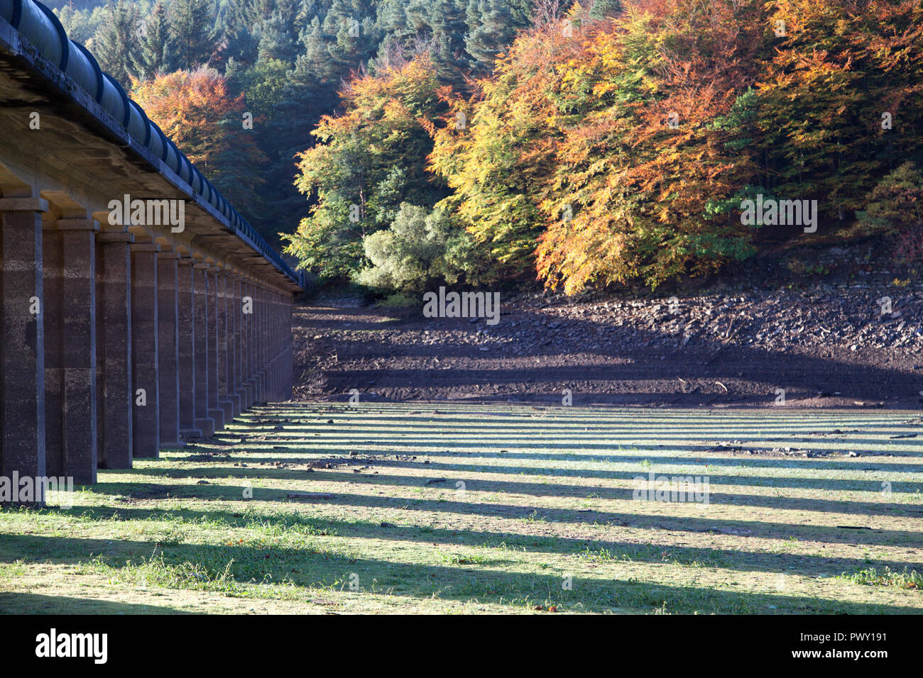 Ladybower reservoir church hi-res stock photography and images - Alamy