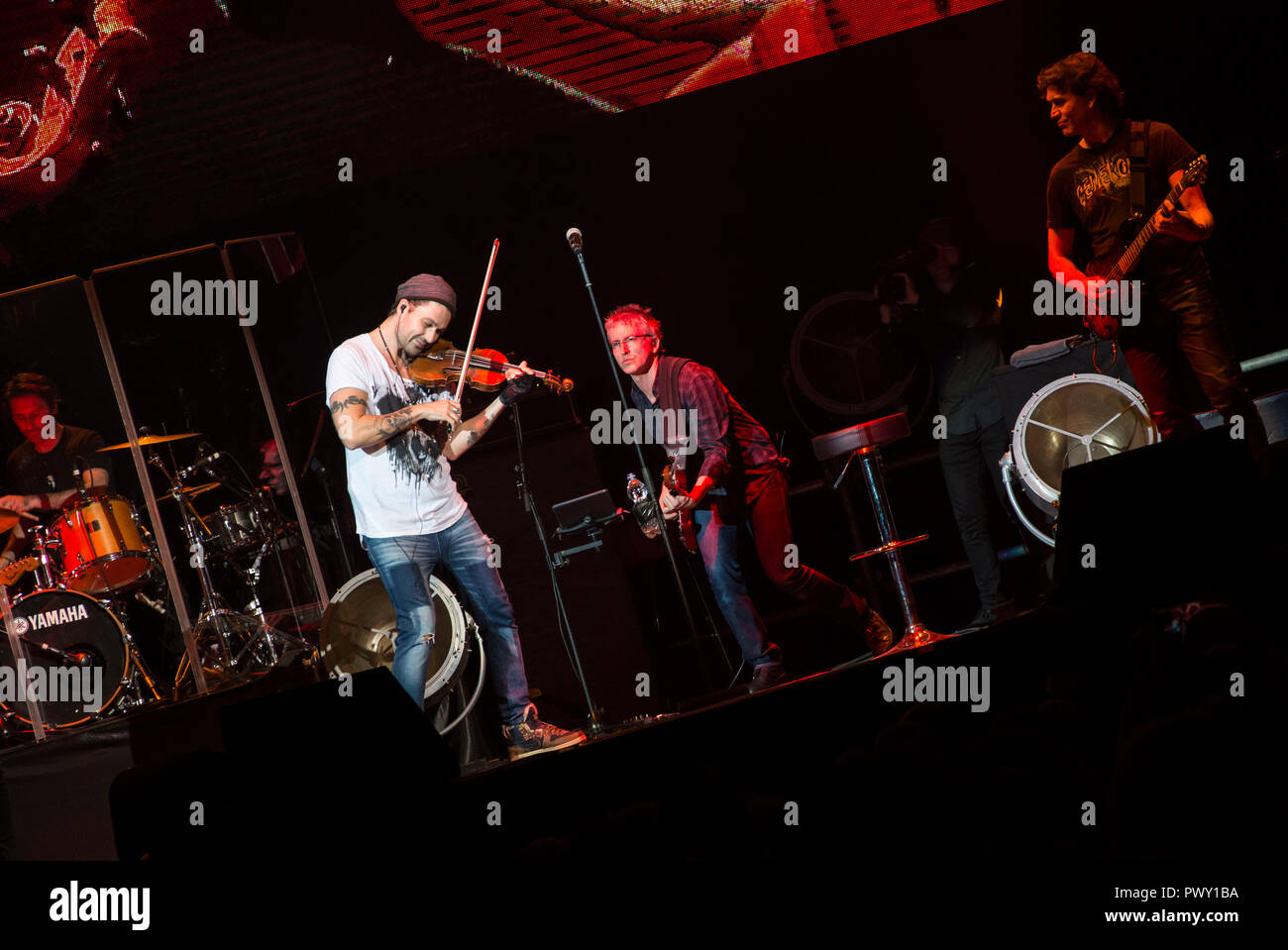 David garrett live music hi-res stock photography and images - Alamy
