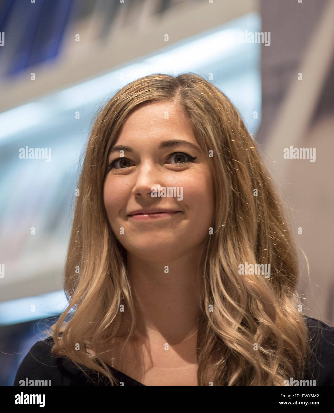 Bi book julia shaw - technologysno