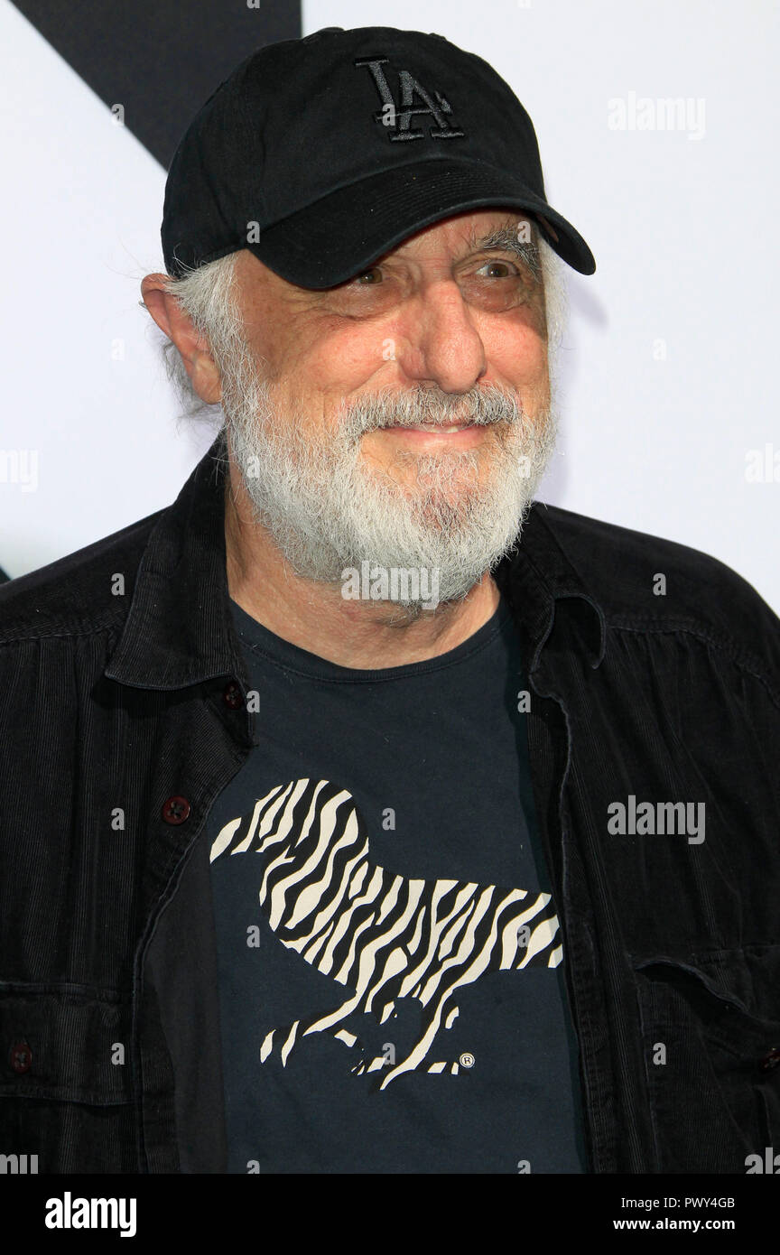Nick Castle Height