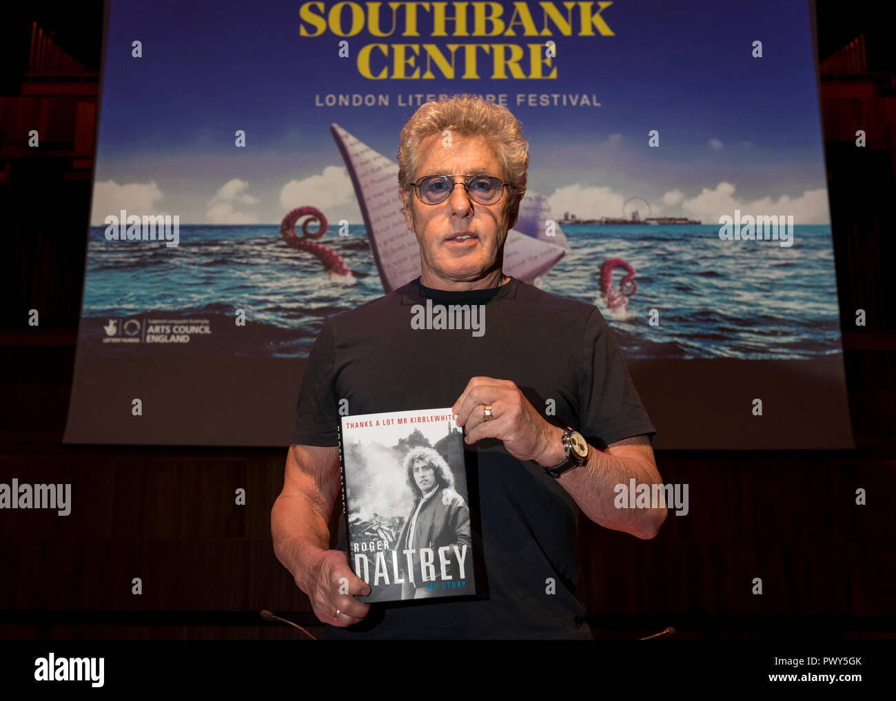 Roger daltrey and carol hall hi-res stock photography and images - Alamy