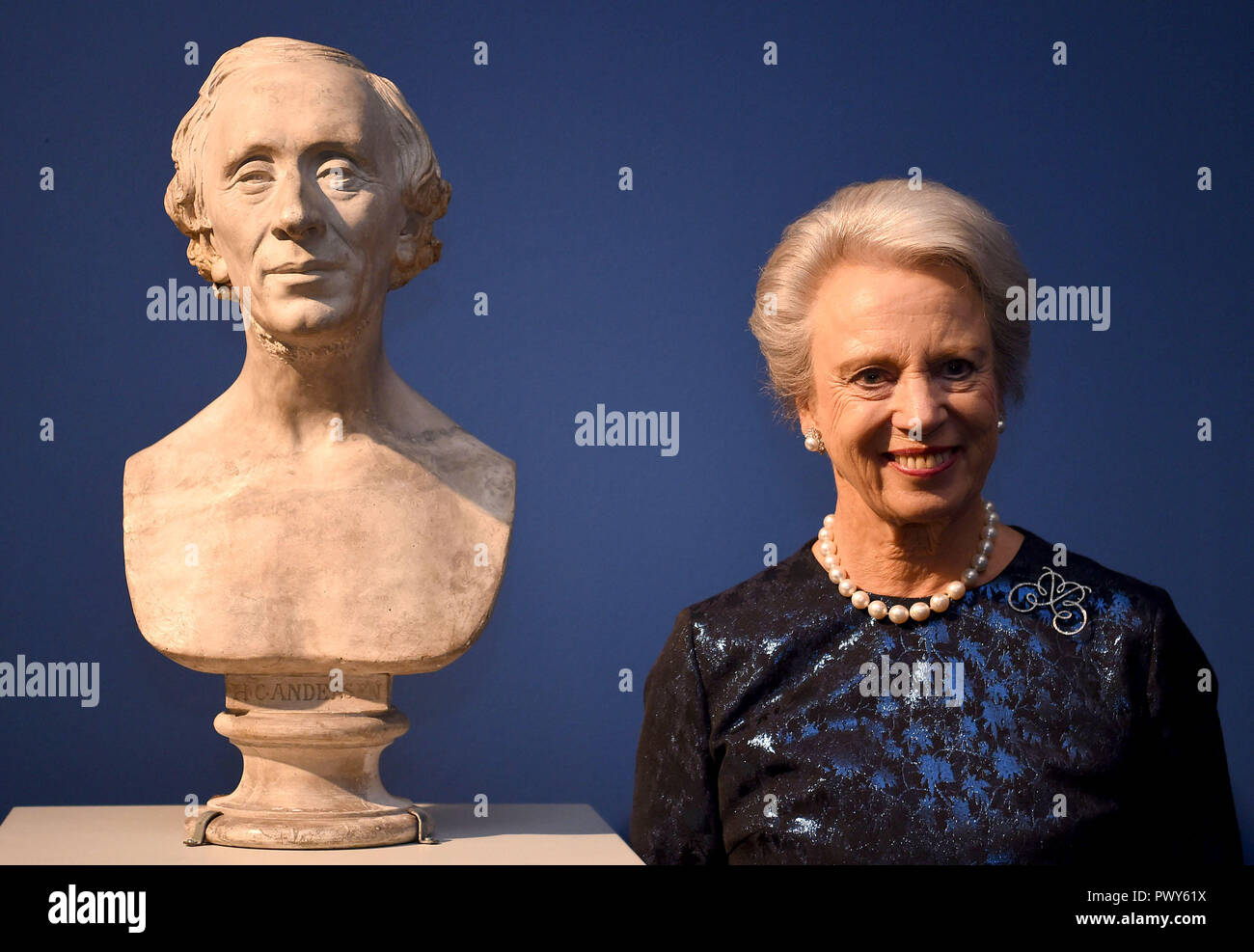 Hermann wilhelm bissen hi-res stock photography and images - Alamy