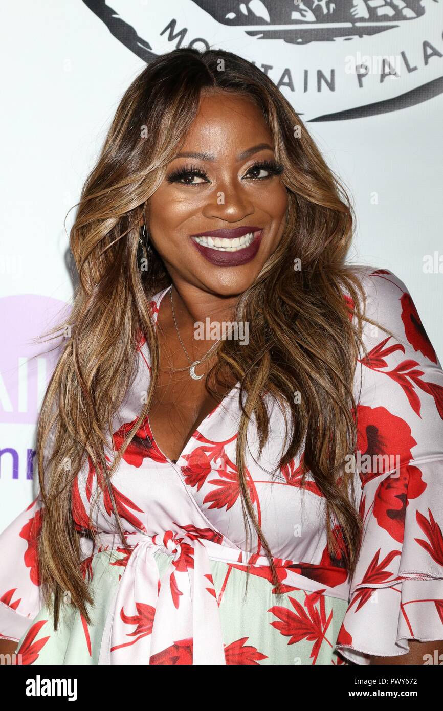 Breshan Shaw at arrivals for Women Empowering Women - The Unstoppable ...