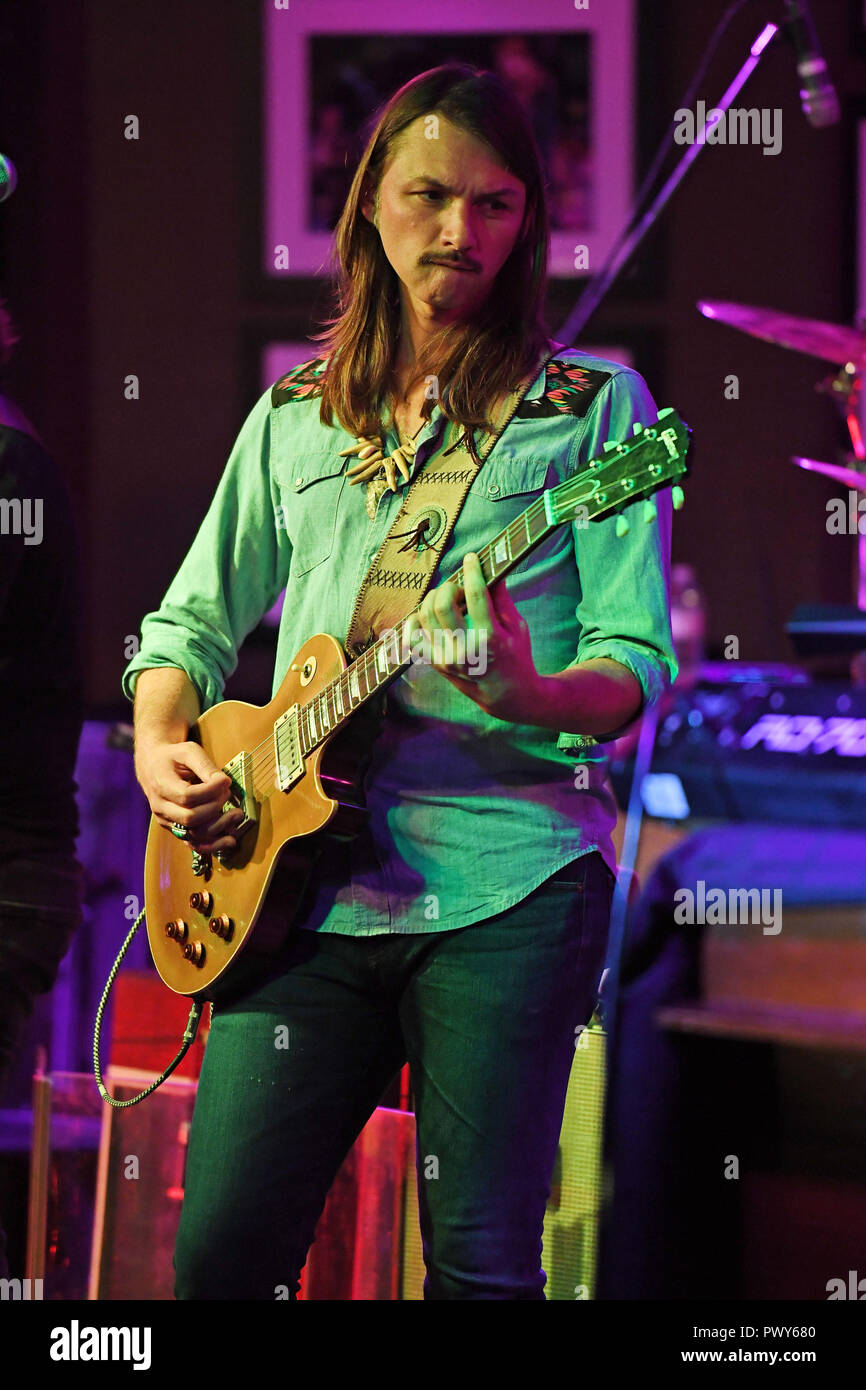 Devon allman project hi-res stock photography and images - Alamy