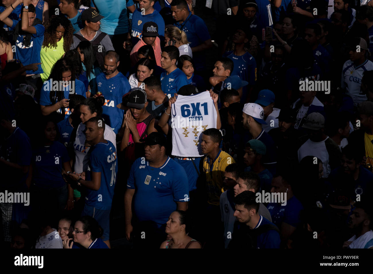 MG - Belo Horizonte - 10/18/2018 - Arrival Cruzeiro - Torcida receives ...