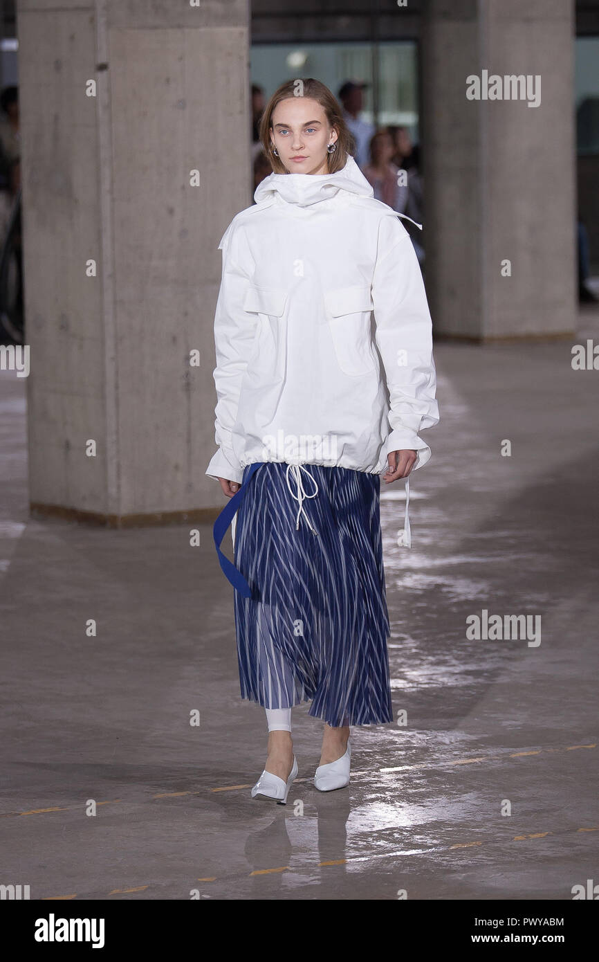 2018/10/18 Tokyo, Runway Show 'Hyke' from Designer Hideaki Yoshihara ...
