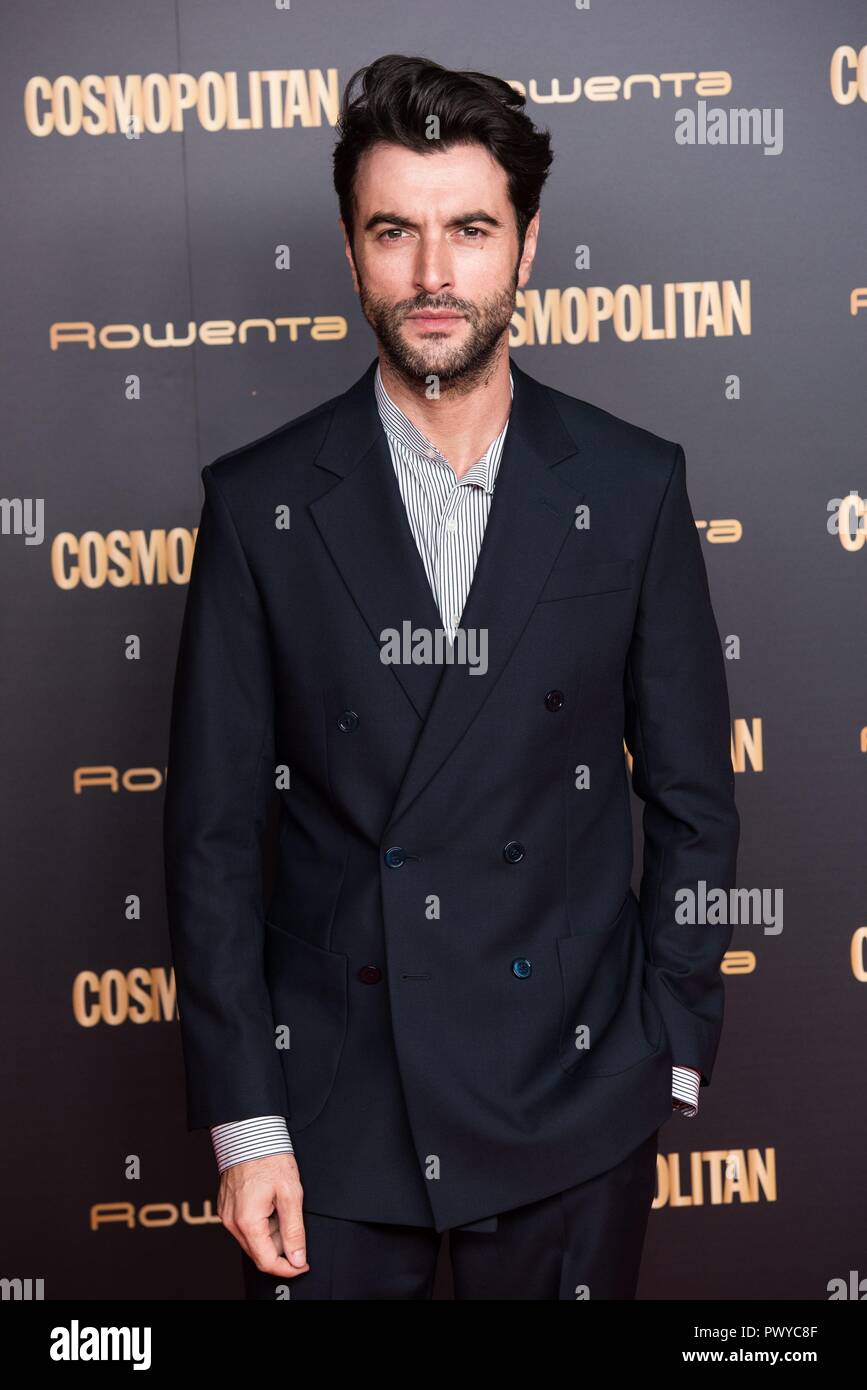 Javier Rey attends the prices 'Cosmopolitan' photocall at La Florida ...